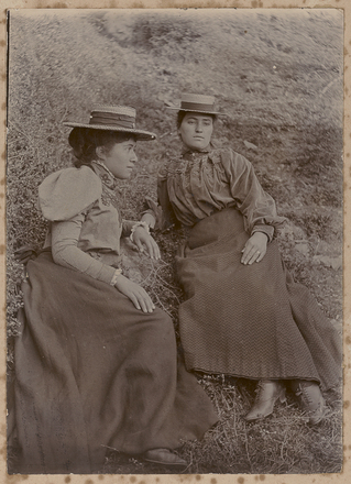 Kitty Bluett sister to Nelly Bluett - Collections Online - Auckland War ...