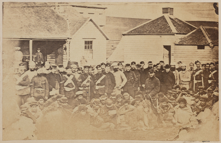 [Maori prisioners from Weraroa Pa at Rutland Stockade] - Collections ...