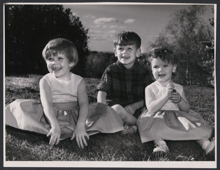 Sir Edmund Hillary's children at their Remuera home - Collections ...
