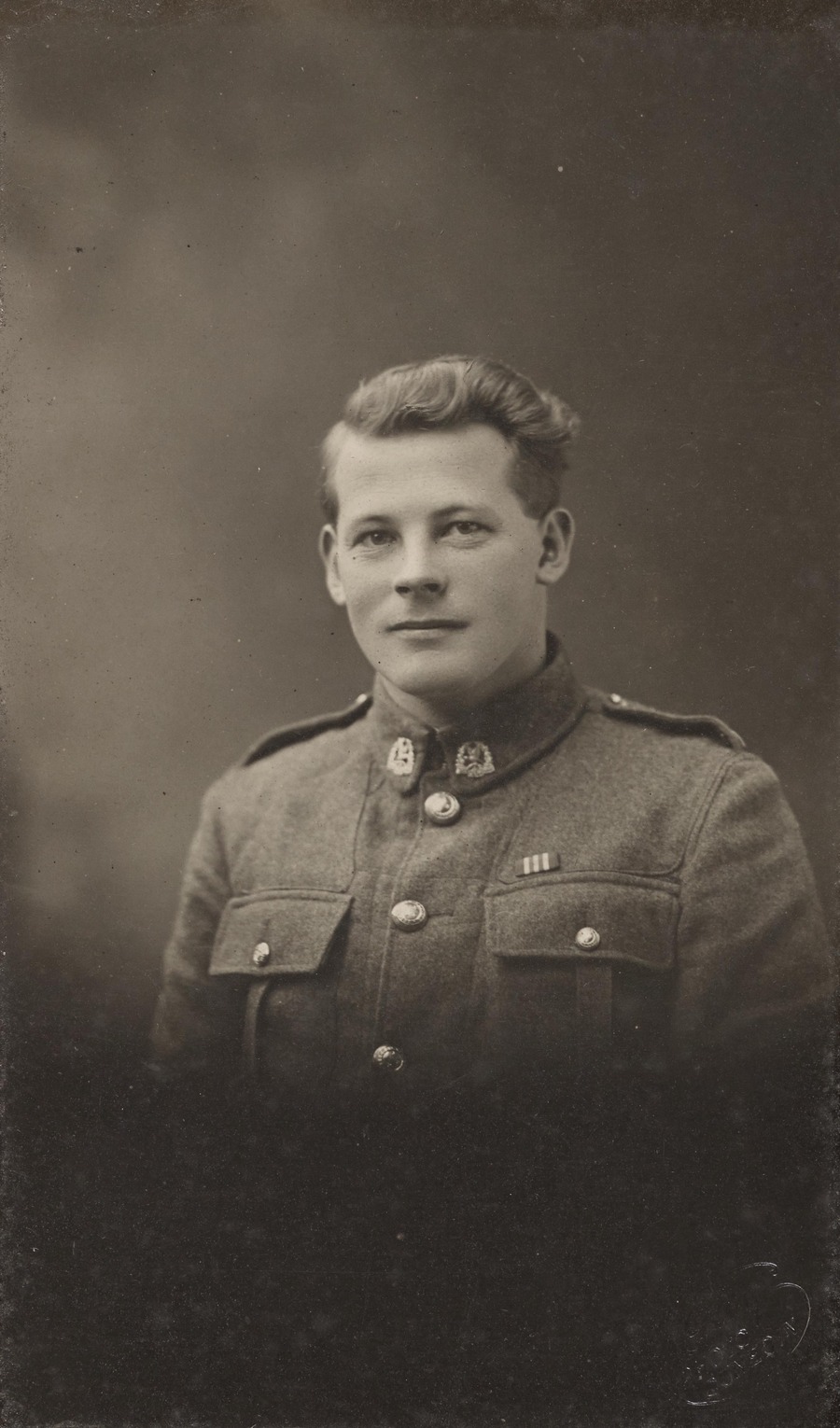 Donald Rupert McIntyre - Online Cenotaph - Auckland War Memorial Museum