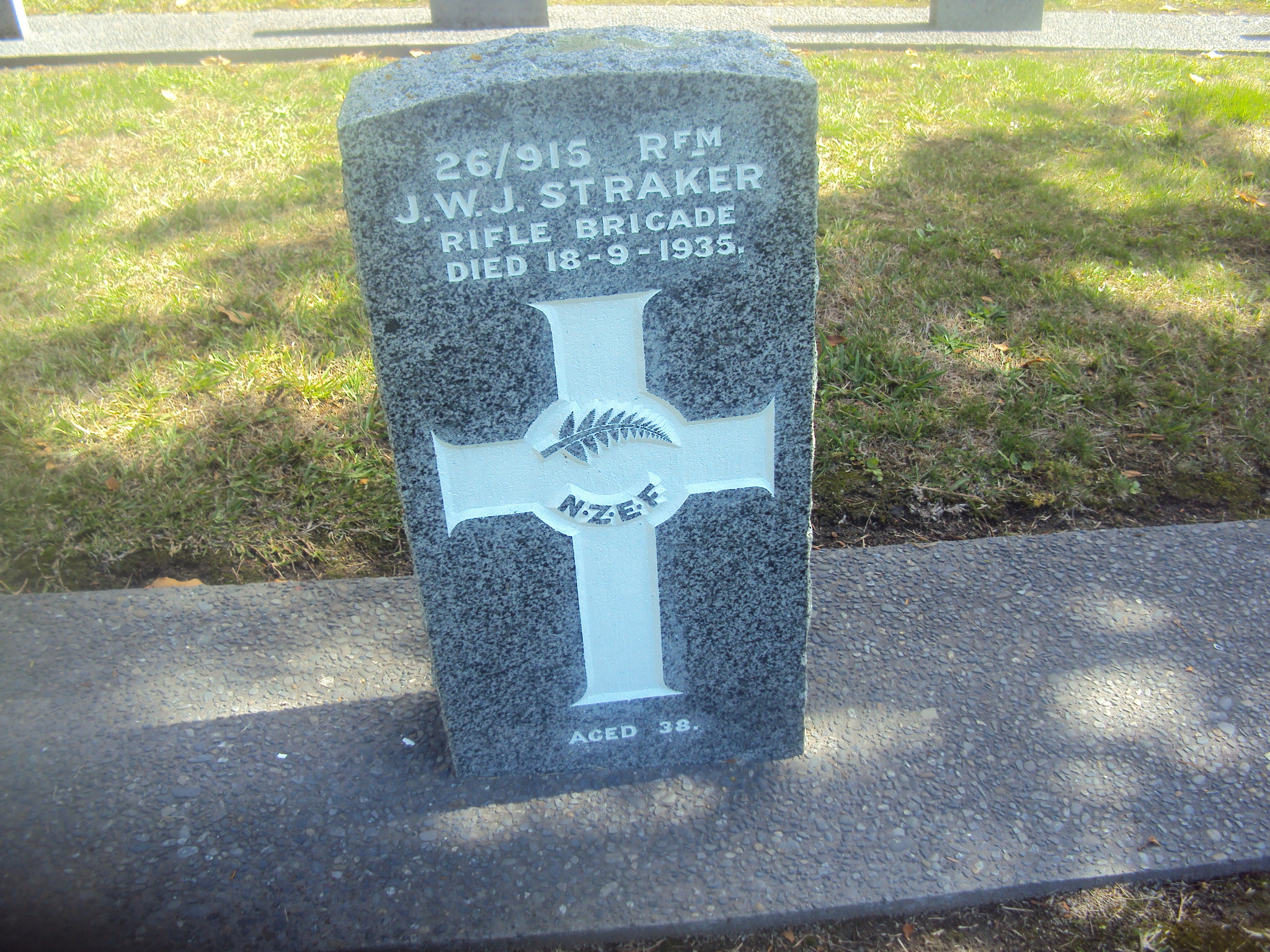 James Straker - Online Cenotaph - Auckland War Memorial Museum