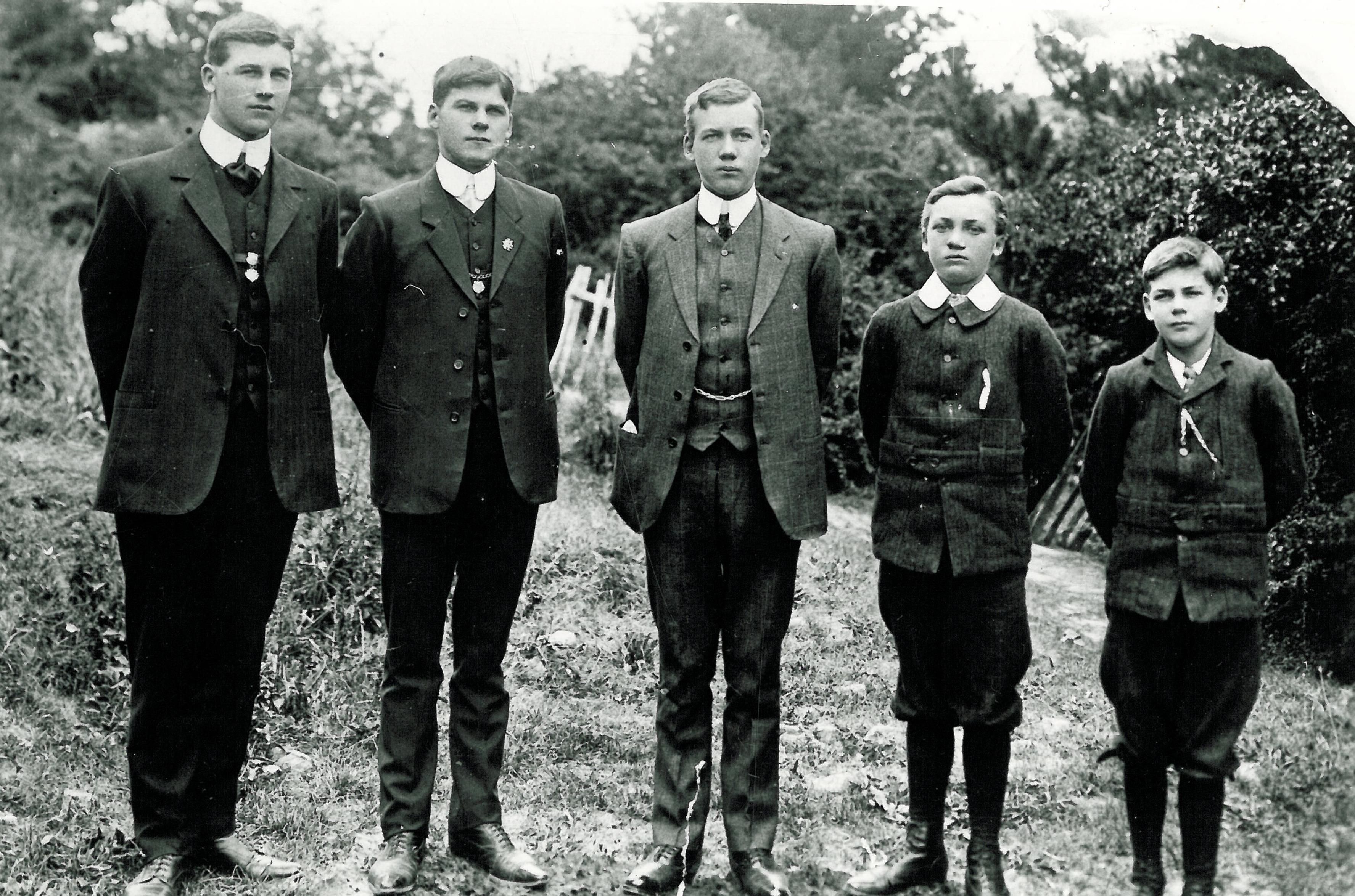 Noel Watson - Online Cenotaph - Auckland War Memorial Museum