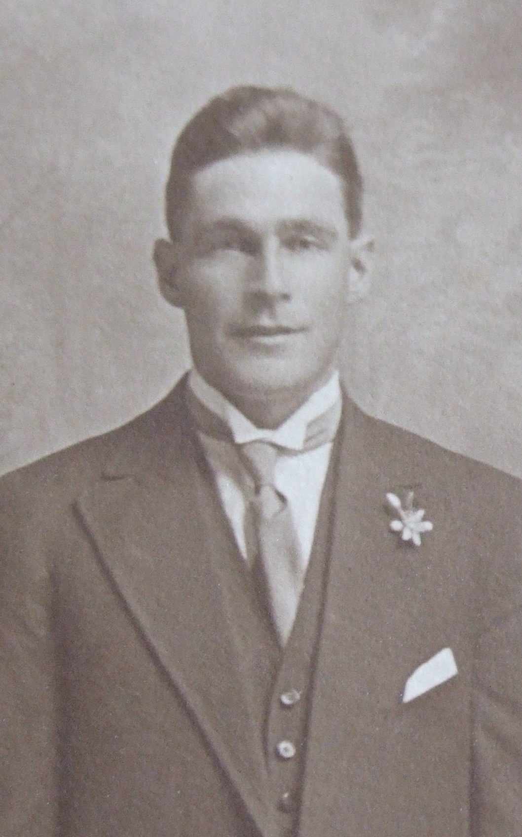 Arthur Isitt Kynaston Franks - Online Cenotaph - Auckland War Memorial ...