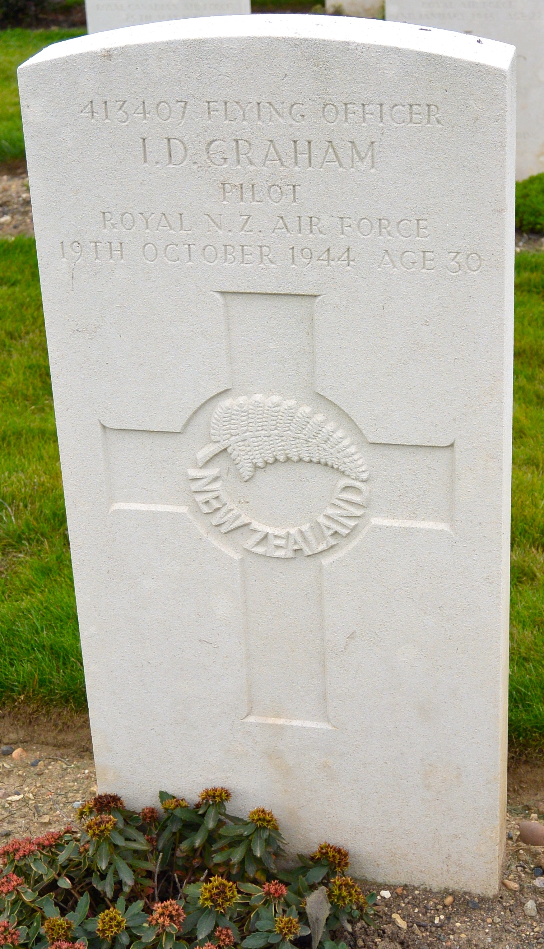 Ian Dundee Graham - Online Cenotaph - Auckland War Memorial Museum