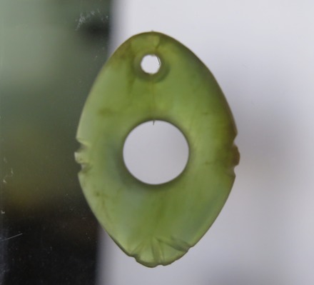 Kaka poria - Collections Online - Auckland War Memorial Museum