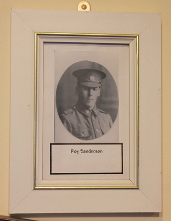 Vivian Roy Sanderson - Online Cenotaph - Auckland War Memorial Museum