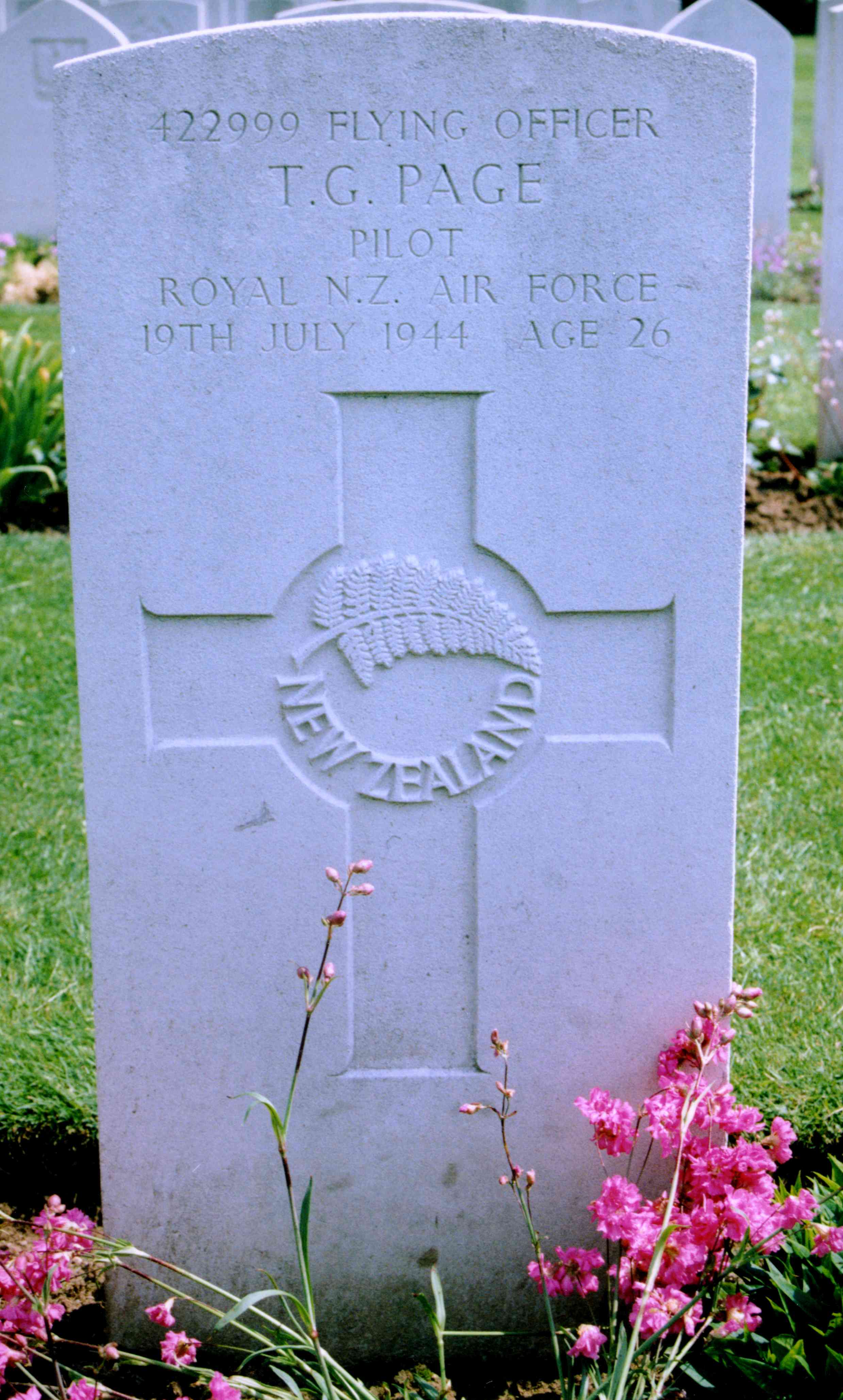 Trevor Gerrick Page - Online Cenotaph - Auckland War Memorial Museum