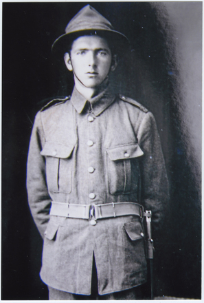 Richard Leslie Hooper - Online Cenotaph - Auckland War Memorial Museum