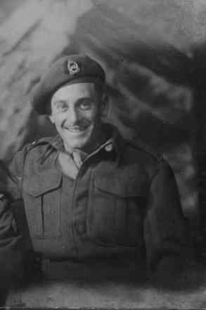 Bruce Willard Eades - Online Cenotaph - Auckland War Memorial Museum