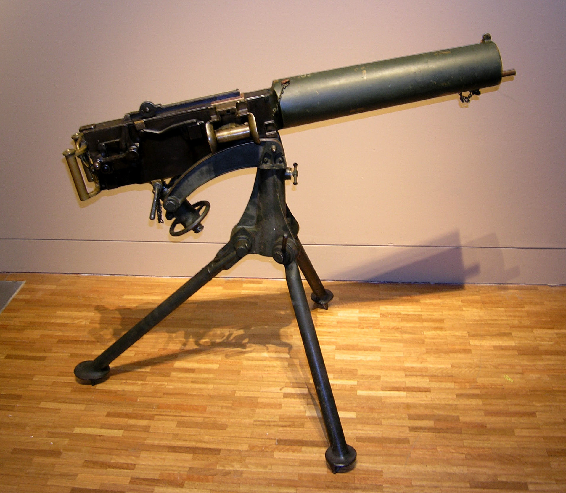 machine gun - Collections Online - Auckland War Memorial Museum