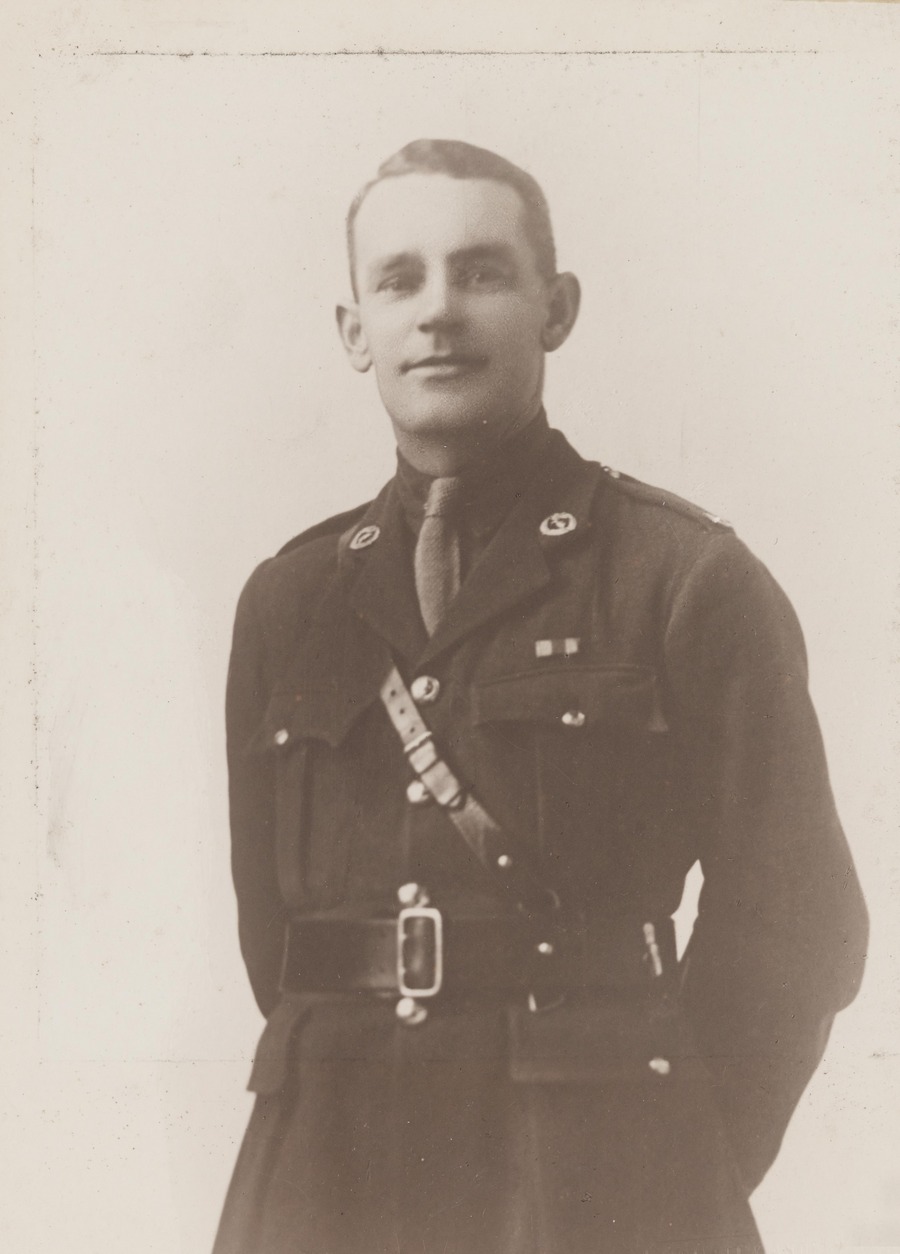 Richard Selwyn Halliwell - Online Cenotaph - Auckland War Memorial Museum