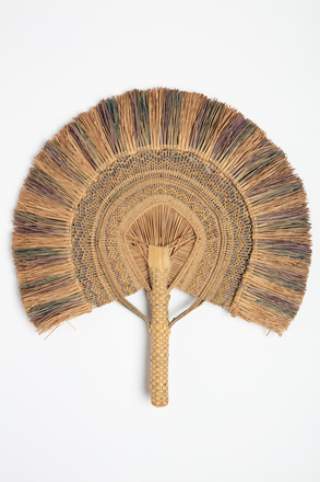 Ili (fans) - Collection highlights - Auckland War Memorial Museum