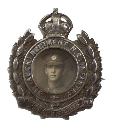 Charles Leslie Mounce - Online Cenotaph - Auckland War Memorial Museum